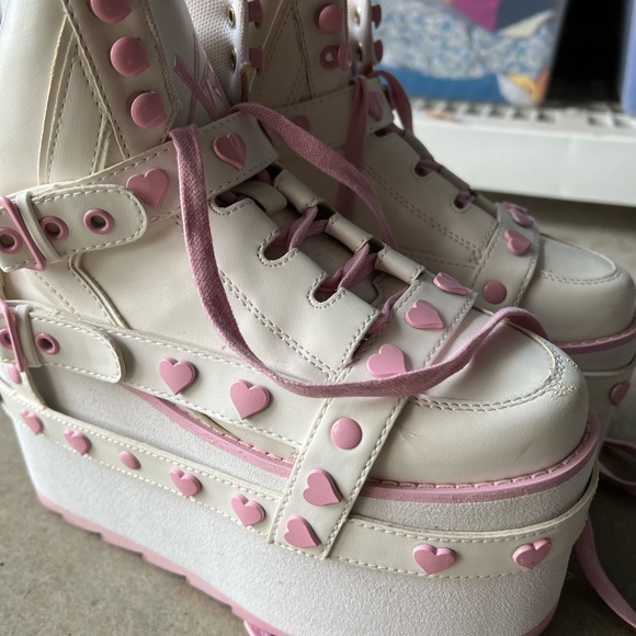 YRU | Shoes | Yru Dolls Kill Pink And White Heart Footwear | Poshmark
